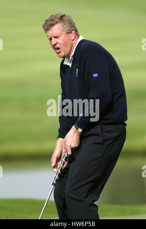 COLIN MONTGOMERIE RYDER CUP 02 14TH GREEN THE BELFRY SUTTON COLDFIELD ...