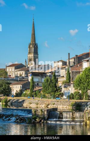 France, Gironde, Coutras, the banks of the Dronne river and Gothic ...