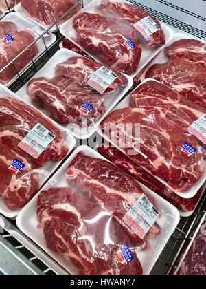 Costco fresh packed meat Stock Photo: 136075753 - Alamy