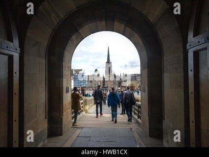 drawbridge and gate entrance to the castle Stock Photo - Alamy