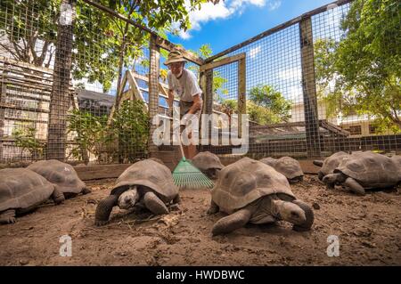 Seychelles, Silhouette Island, the South African ecologist Ron GERLACH ...