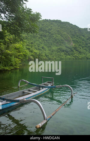 Salt Lake on Pulau Satonda, Indonesia Stock Photo - Alamy