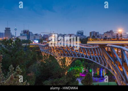Tabiat Bridge in middle of Tehran , Iran Stock Photo - Alamy