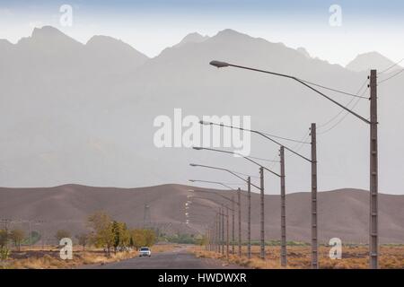 Iran, Southeastern Iran, Mahan, mountains and road to nowhere Stock ...