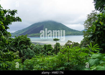 Life on Banda islands Stock Photo - Alamy