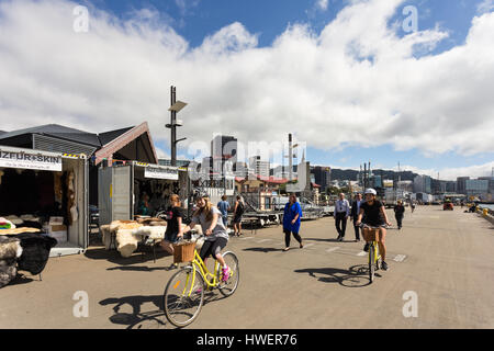 Market Day at Wellington Waterfront Stock Photo - Alamy