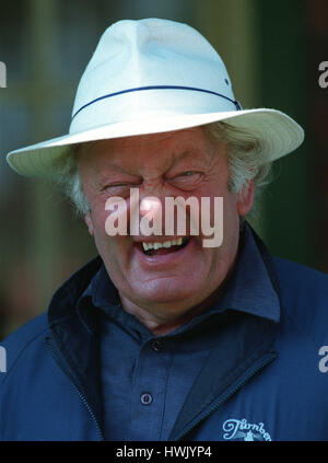 COLIN TINKLER (SENIOR) RACE HORSE TRAINER 13 May 1994 Stock Photo - Alamy