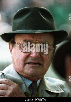 ALEC HEAD RACE HORSE TRAINER 06 October 1993 Stock Photo - Alamy