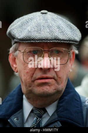 ALAN BAILEY RACE HORSE TRAINER 27 January 1995 Stock Photo - Alamy