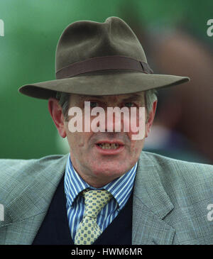 PAUL FELGATE RACE HORSE TRAINER 04 February 1998 Stock Photo - Alamy