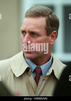 ANDREW TURNELL RACE HORSE TRAINER 08 November 1999 Stock Photo - Alamy