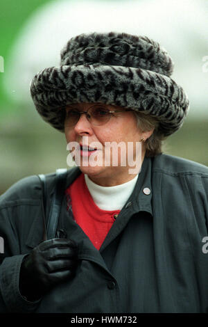 JENNY PITMAN RACE HORSE TRAINER 11 January 1995 Stock Photo - Alamy
