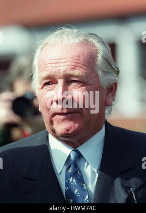 ROBERT SANGSTER RACE HORSE OWNER 24 May 1995 Stock Photo - Alamy
