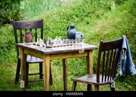 Chess set Lord of the Rings Stock Photo - Alamy