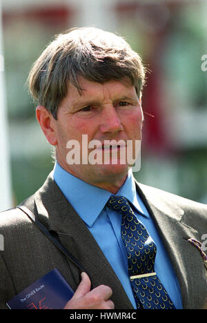 IAN BALDING RACE HORSE TRAINER 30 March 1998 Stock Photo - Alamy