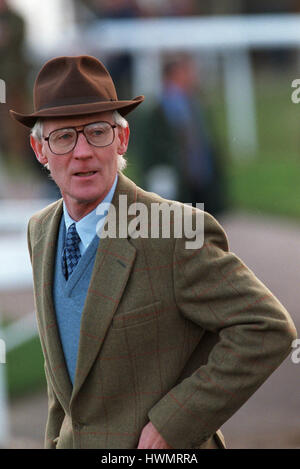 THOMAS TATE RACE HORSE TRAINER 05 December 1999 Stock Photo - Alamy