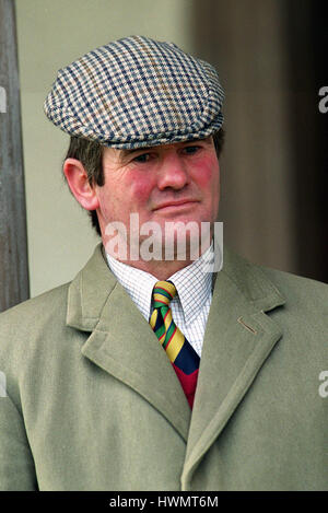 STEVE BROOKSHAW RACE HORSE TRAINER 28 January 2000 Stock Photo - Alamy