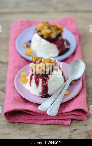 Faisselle with raspberry coulis Stock Photo - Alamy
