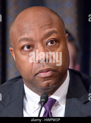 R. Alexander Acosta, Dean of Florida International University College ...