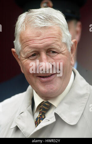DAVID ELSWORTH RACE HORSE TRAINER 23 March 1998 Stock Photo - Alamy