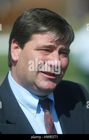 JOHN AKEHURST RACE HORSE TRAINER 18 September 1996 Stock Photo - Alamy