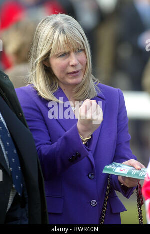 LINDA PERRATT RACE HORSE TRAINER 11 December 1993 Stock Photo - Alamy
