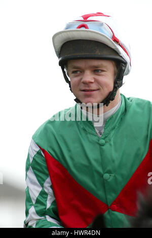 ROBERT THORNTON JOCKEY DONCASTER DONCASTER RACECOURSE 15 December 2001 ...