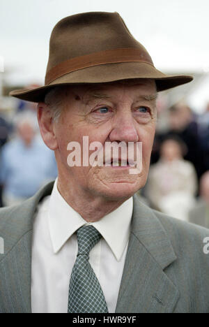 DAVID CHAPMAN RACE HORSE TRAINER 02 September 1993 Stock Photo - Alamy