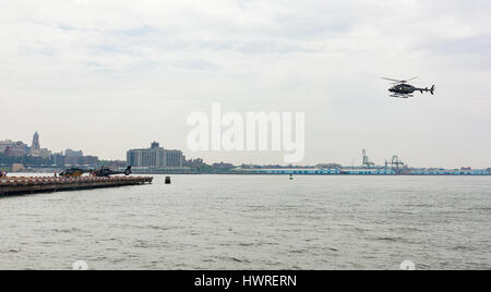 Downtown Manhattan Heliport, Pier 6, New York, NY 10004, USA, General ...