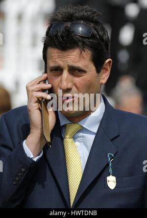 ED DE GILES RACE HORSE TRAINER RACE HORSE TRAINER YORK RACECOURSE YORK ...