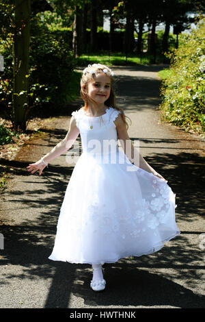 Holy Communion Girl Stock Photo - Alamy