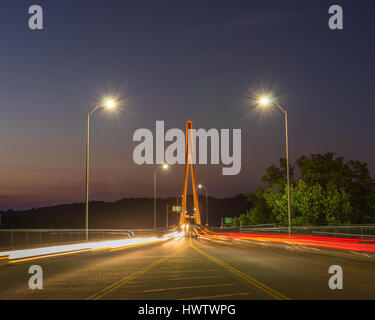 East Huntington bridge, Huntington, West Virginia Stock Photo - Alamy