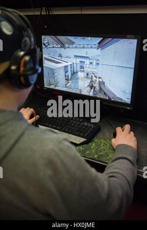 Teams play in 5V5 counter strike global offensive LAN at talk and surf ...