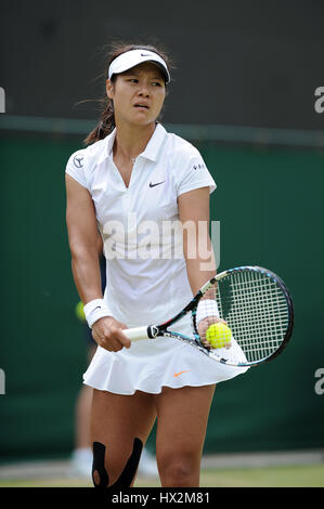 NA LI CHINA THE ALL ENGLAND TENNIS CLUB WIMBLEDON LONDON ENGLAND 25 ...