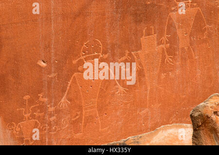 Fremont Style Petroglyphs, Capitol Reef National Park, Utah, USA Stock ...