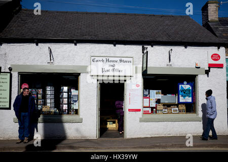 castleton post office Stock Photo - Alamy