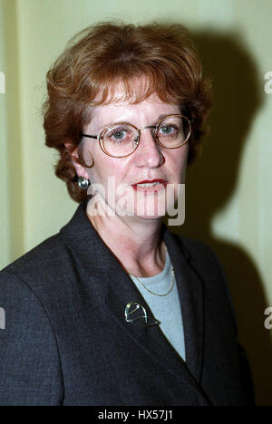 BEVERLEY HUGHES MP STRETFORD & URMSTON 01 October 1998 Stock Photo - Alamy