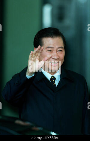KIM DAE-JUNG PRESIDENT OF KOREA 07 April 1998 Stock Photo - Alamy