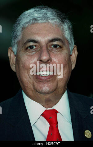 MANUEL ESQUIVEL PRIME MINISTER OF BELIZE 27 October 1993 Stock Photo ...