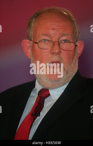 CHARLES CLARKE MP SEC. STATE FOR EDUCATION 29 September 2004 THE ...