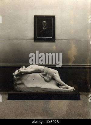 The Dead Pearl Diver by Benjamin Paul Akers 2 Stock Photo - Alamy