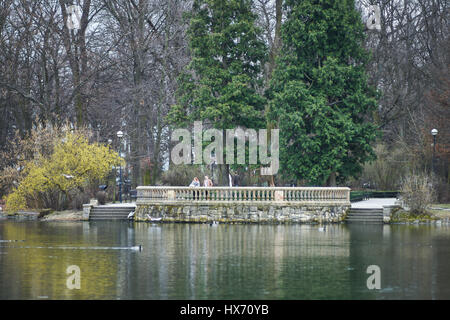 South Park Wroclaw in the early spring Stock Photo - Alamy