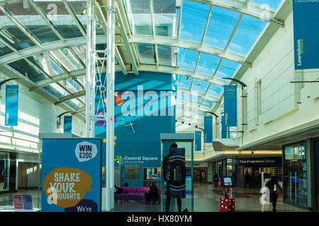 Lewisham Shopping Centre Stock Photo - Alamy
