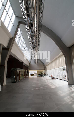 The airy interior of the De Ploeg factory, designed by Gerrit Rietveld ...