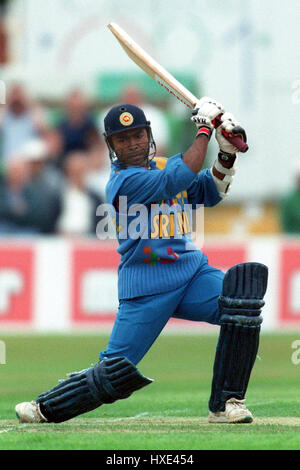 ROMESH KALUWITHARANA SRI LANKA 28 August 1998 Stock Photo - Alamy