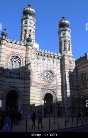 Great Synagogue monumental complex, the largest Jewish house of worship ...