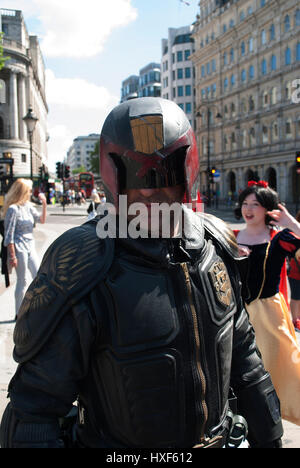 Judge Dredd cosplay Stock Photo - Alamy