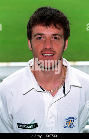 MELVYN BETTS DURHAM CCC 13 April 2000 Stock Photo - Alamy