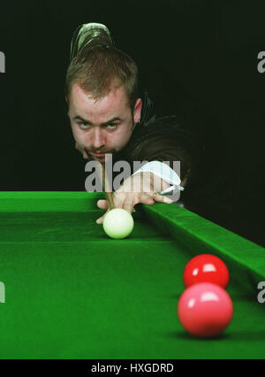 LEE RICHARDSON.. ENGLAND 30 November 1994 Stock Photo - Alamy