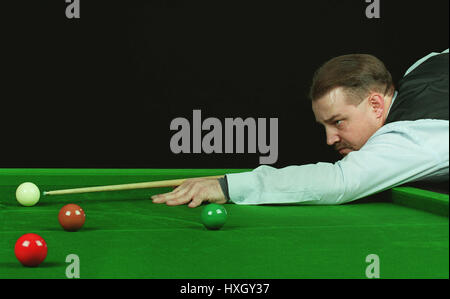 DANNY FOWLER ENGLAND 24 November 1994 Stock Photo - Alamy